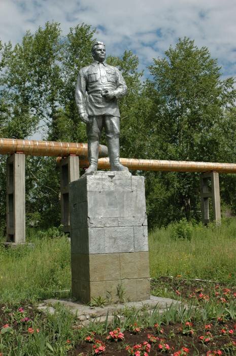 Anıt, heykel С.М. Киров, Cheremkhovo, foto