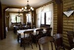 Maximich (50 Let Oktyabrya Street No:52), restoran  Tiumen'den
