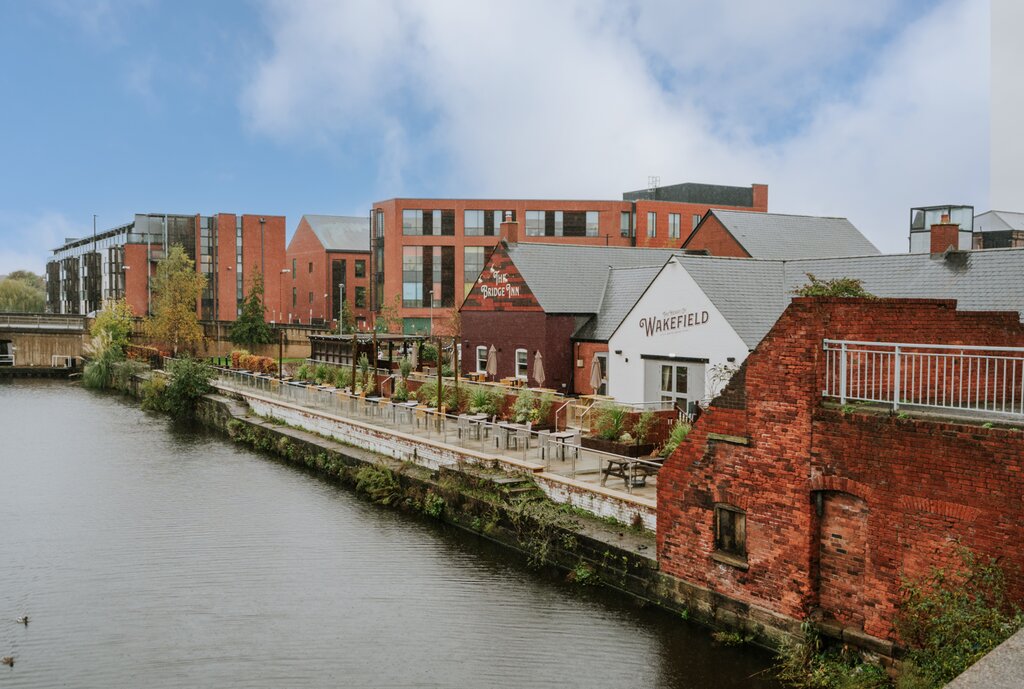 Bar The Bridge Inn, Wakefield, foto