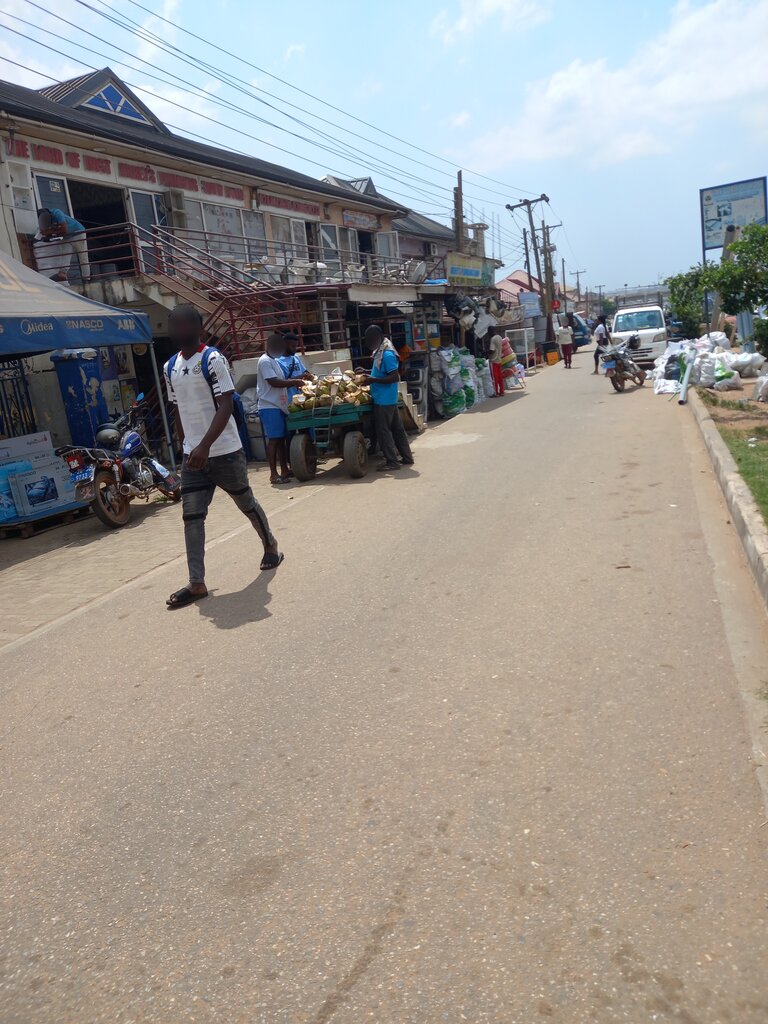 Sıhhi tesisat hizmetleri The Lord Of Host Abbey' Plumbing Showroom, Dünya, foto