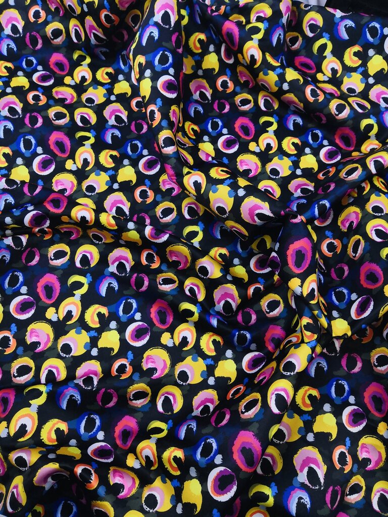 T-shirt baskı Zheltiy Slon, Saint‑Petersburg, foto