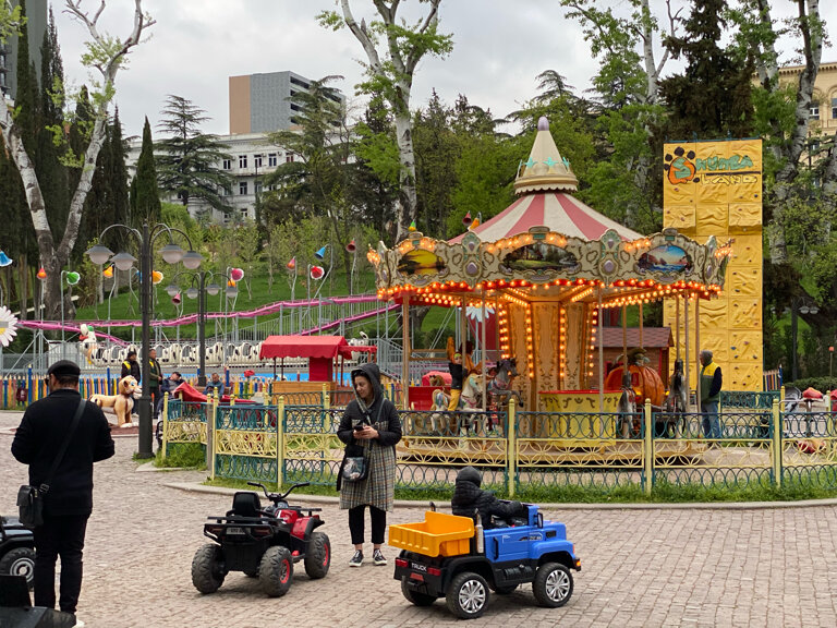 Lunapark Shumba kids, Tiflis, foto