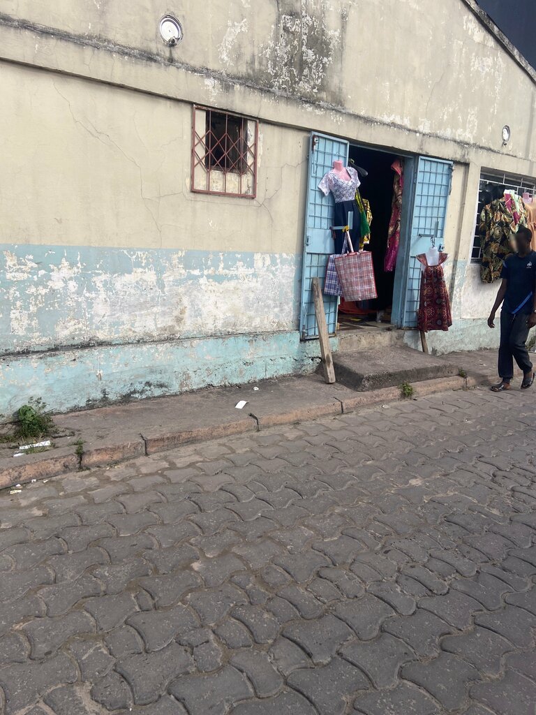Terziler Atelier De Couture, Brazzaville, foto