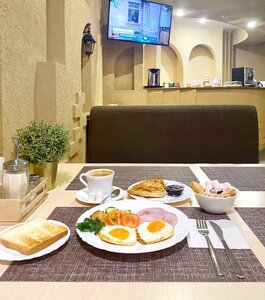 Zolotoy Shar  (Ofitserskaya Street No:35, Tolyatti), otel  Tolyatti'den (Togliatti'den)