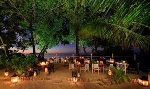 Eden (Mahé), restoran  Dünya'dan