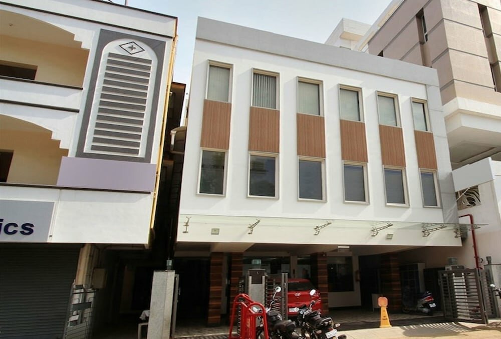 Otel Hotel Sapthagiri Nest, Koyamutthur, foto