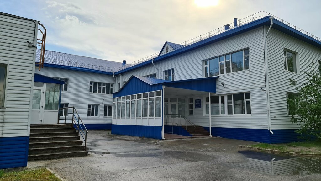 Hastane bölümü Rodilny dom Muz Tsentralnaya gorodskaya bolnitsa, Radujny, foto