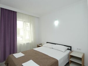 Villa Bianca (Pionerskiy prospekt No:36литО, Anapa), otel  Anapa'dan