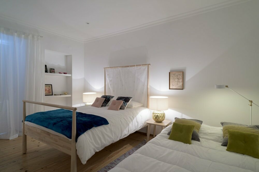 Otel Spacious Bairro Alto Apartment + Courtyard, Lizbon, foto