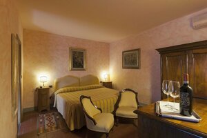 Relais Poggio Borgoni (Tuscany, province of Florence, Via Cassia per Siena, 33), otel  Toskana'dan