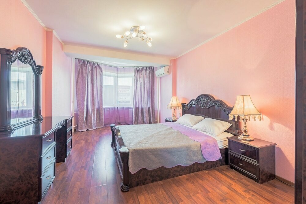 Kısa süreli konaklama FlatHome24, Saint‑Petersburg, foto
