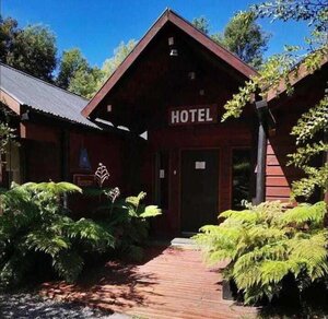 Hotel Borde Estero Pucón (Región de La Araucanía, Provincia de Cautín, Pucon), otel  Dünya'dan