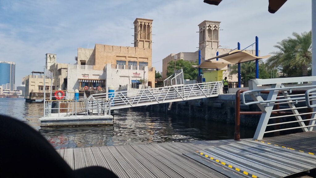 Restoran Wokyo Noodle Bar Al Seef, Dubai, foto