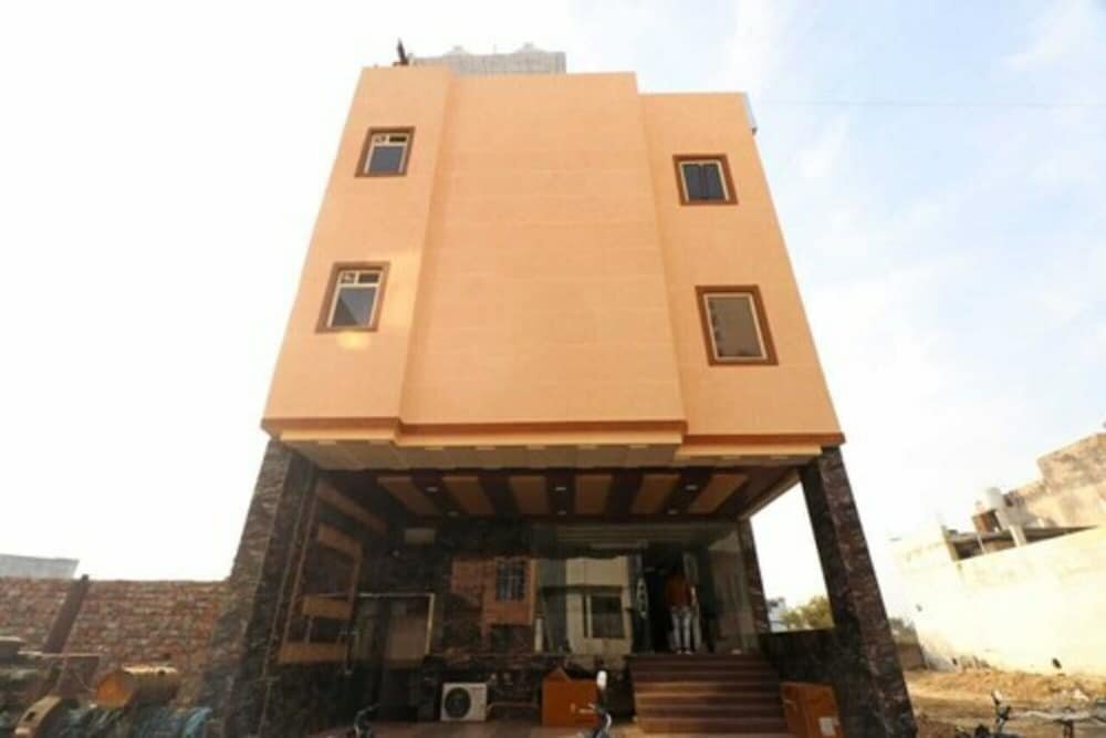 Otel Hotel Big Dream Inn, Agra, foto