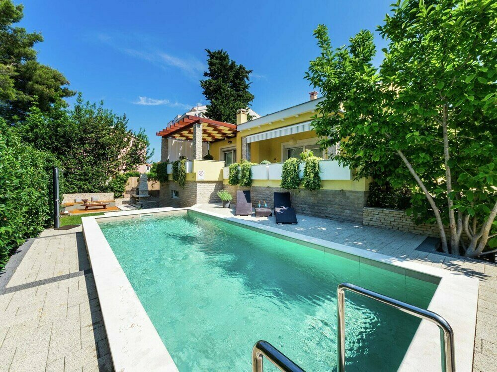 Otel Exquisite Villa With Private Pool in Zadar, Zadar, foto
