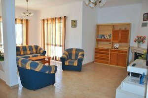 A Fantastic Place for Families (Faro, Loulé, Quarteira, Rua do Chile), otel  Faro'dan