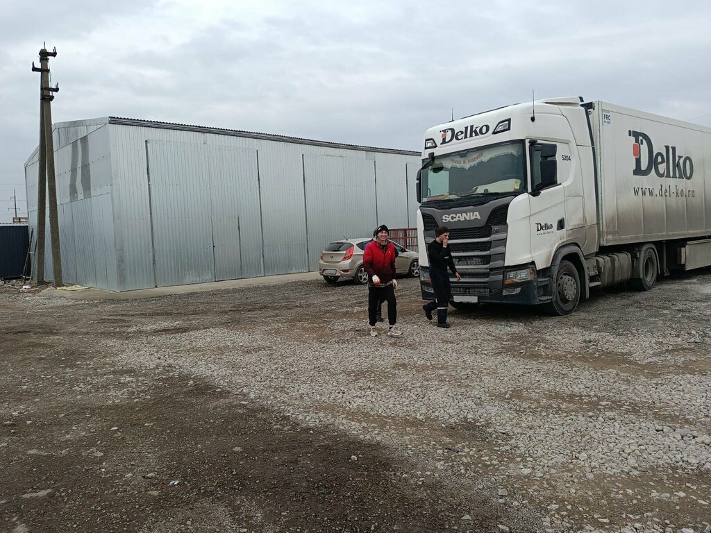 Otomobil servisi Cargo Car Service, Krasnodarski krayı, foto
