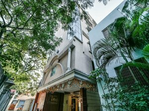 Hotel Raj International by FabHotel (State of Telangana, Greater Hyderabad Municipal Corporation, Hyderabad, Mehdipatnam), otel  Haydarabat'tan