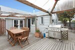 Central Christchurch Cottage (Canterbury, Christchurch, Christchurch Central City, Fitzgerald Avenue), kısa süreli konaklama  Christchurch'tan