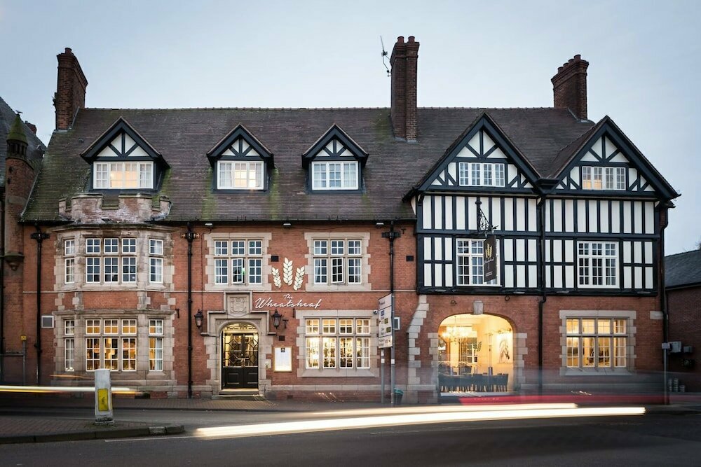 Otel The Wheatsheaf Hotel Sandbach, İngiltere, foto
