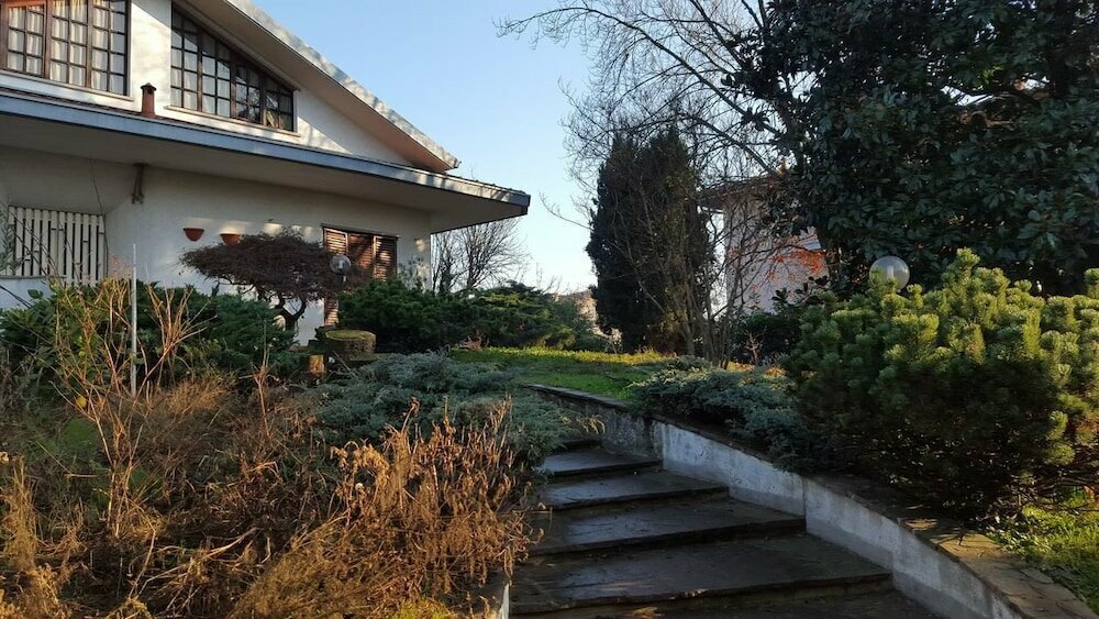 Otel GuestHouse La Villa, Lombardiya, foto