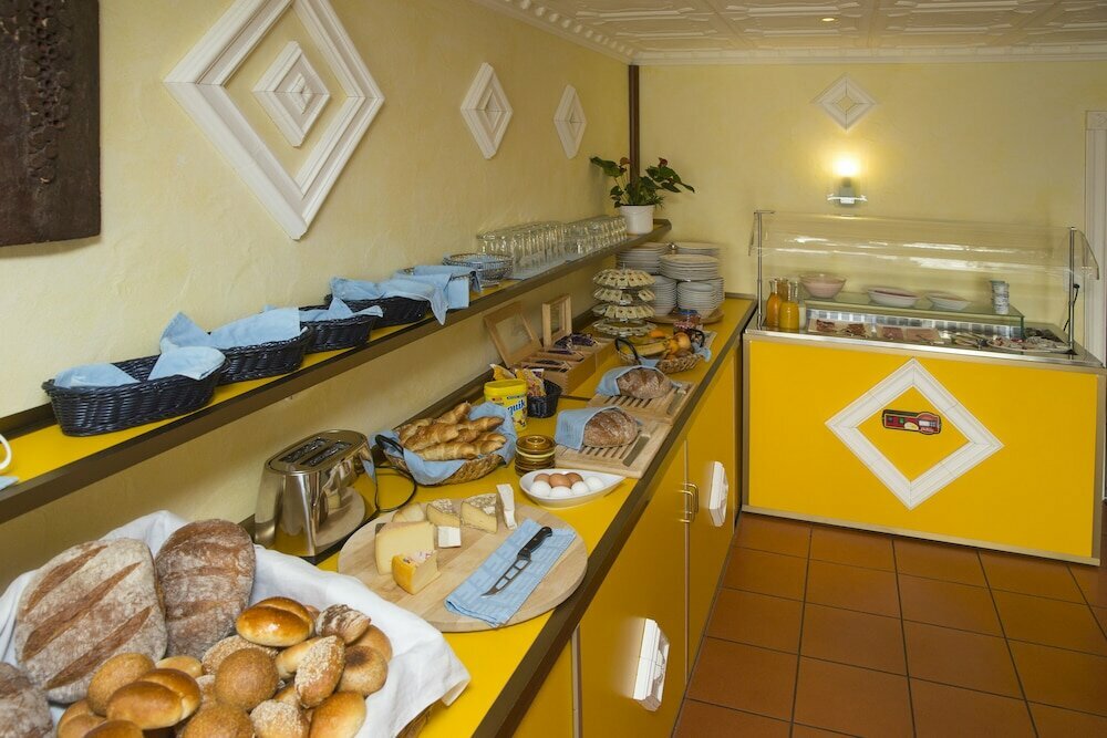 Otel Hotel Garni Tiziana, Ticino, foto