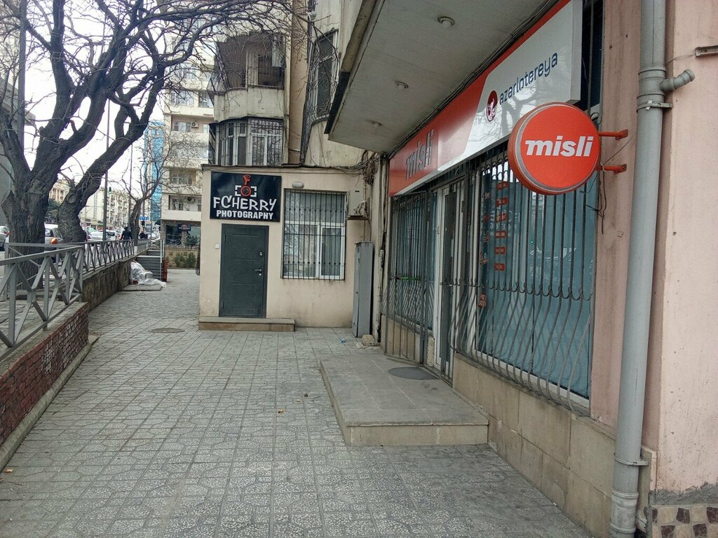 Şans oyunu bayileri Misli, Bakü, foto