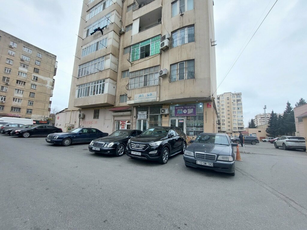 Berberler Fakhri barber, Bakü, foto