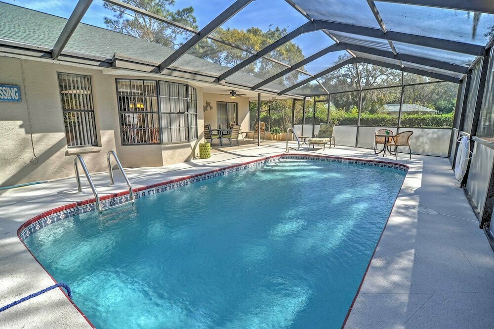Otel Pristine Spring Hill House w Private Pool & Lanai, Spring Hill, foto