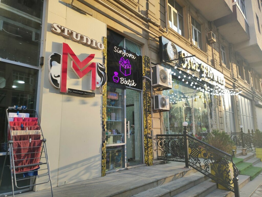 Kozmetik ve parfümeri mağazaları Sinyora, Bakü, foto