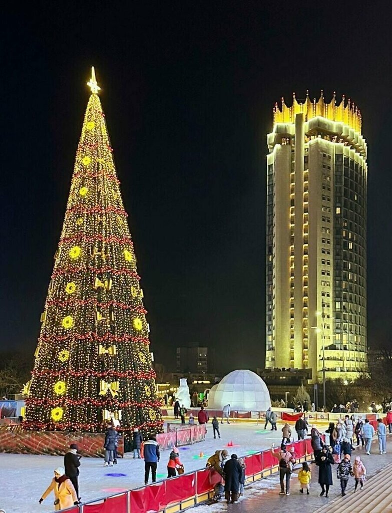 Buz pateni pistleri Ice rink, Almatı, foto