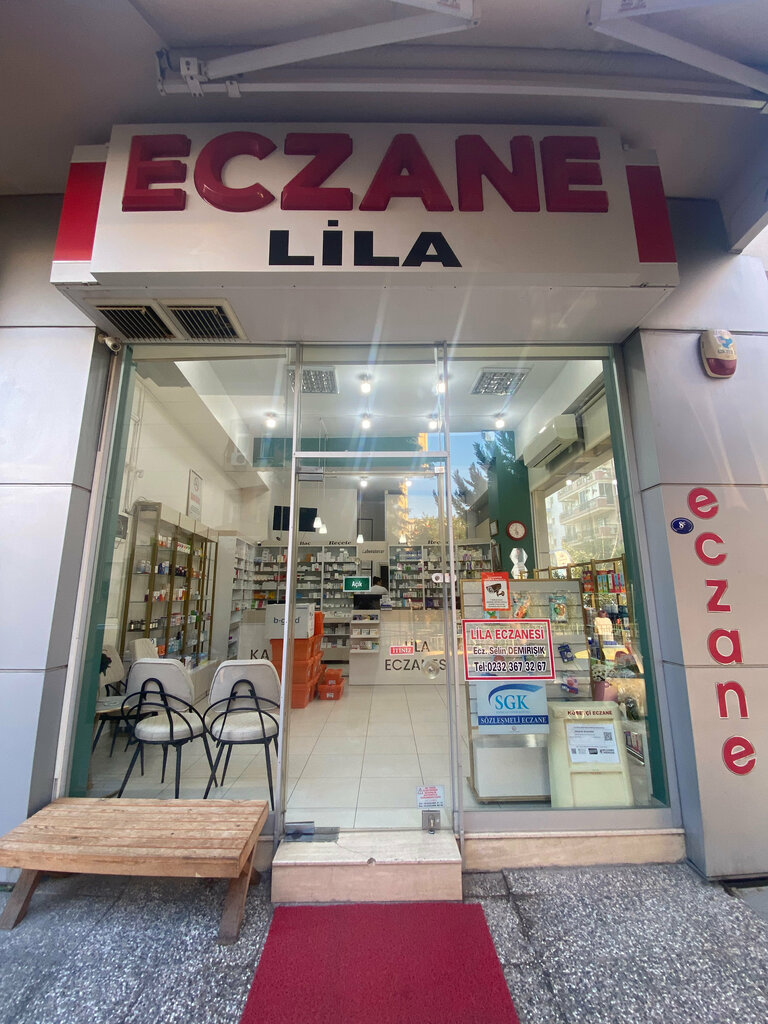 Eczaneler Lila Eczanesi, İzmir, foto