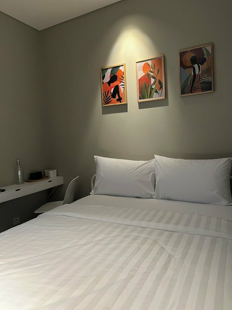 Otel Lugano Arte Homestay, Cakarta, foto