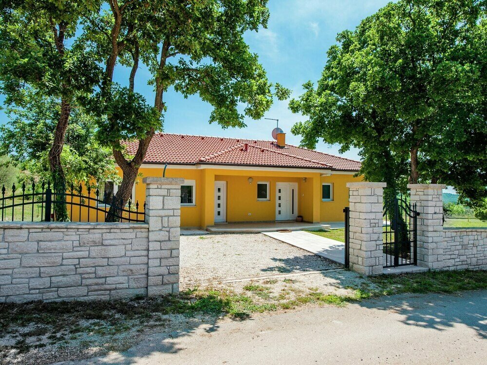 Otel Attractive Villa in Sorici With Swimming Pool, Dünya, foto