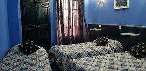 Hôtel La Brise (W20), otel  Dünya'dan