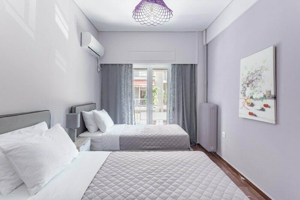 Otel Explore History from a Chic Central Apt, Atina, foto