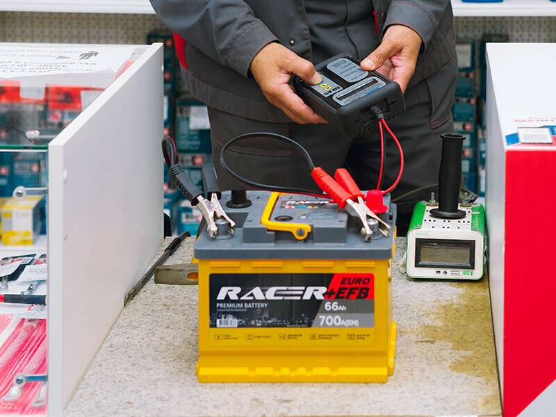 Akümülatör ve şarj cihazları Avtomotiv, Novosibirsk, foto