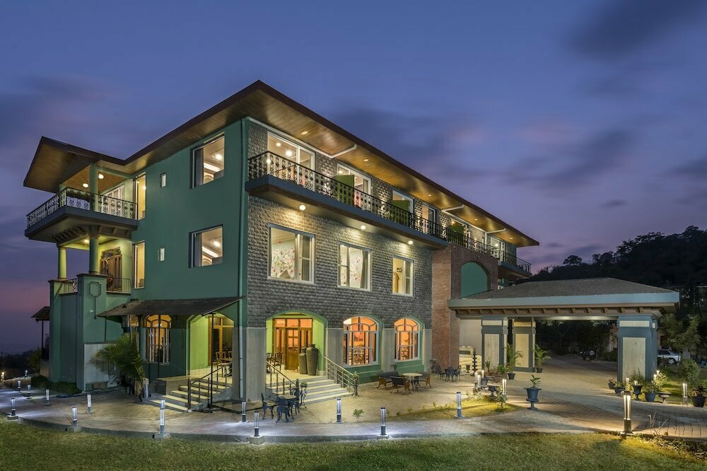 Otel Atman Resort Dharamshala by Leisure Hotels, Himaçhal Pradeş, foto