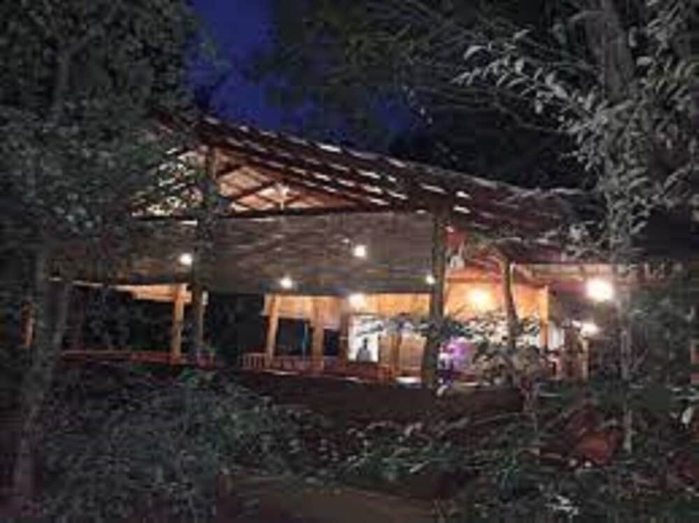 Otel Inn On The Tree Eco Resort Sigiriya, , foto