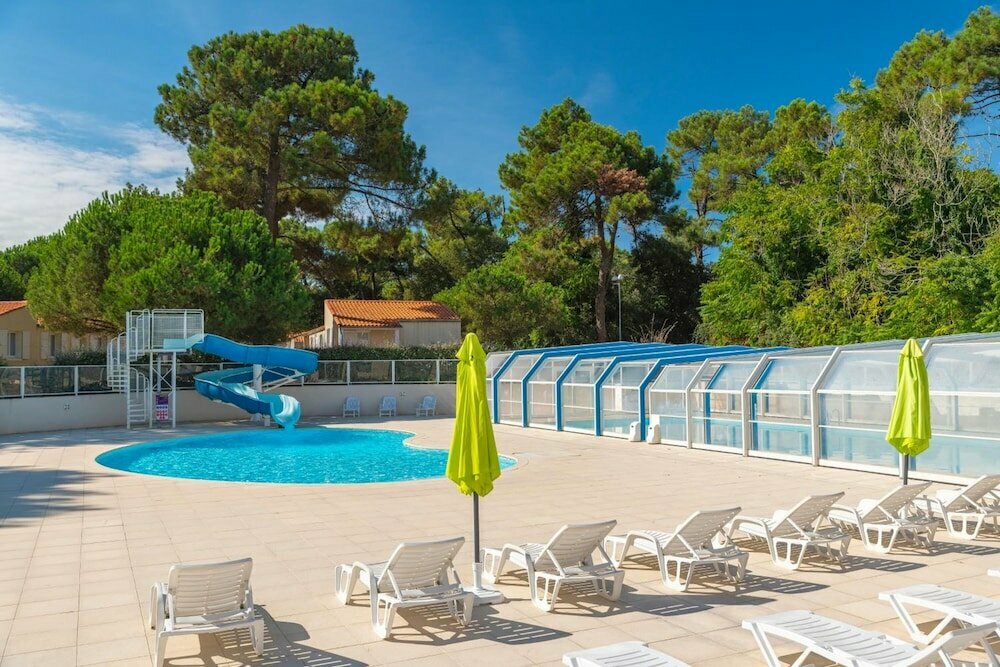Otel Village Vacances Azureva Ile d'Oléron, , foto