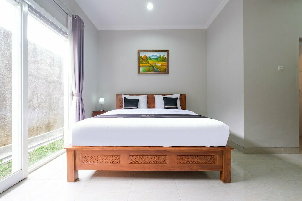 Otel Oyo 3906 Dalem Putu Sanjaya Syariah, Dünya, foto