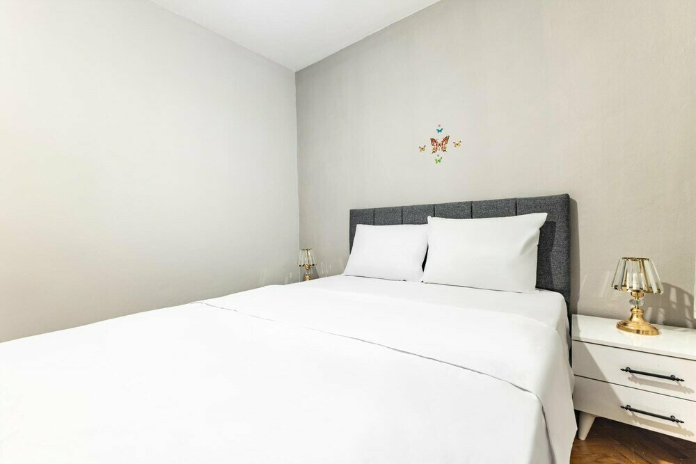 Kısa süreli konaklama Akasya Alışveriş Merkezi'ne 5 Dakika Mesafede Konforlu Daire, İstanbul, foto