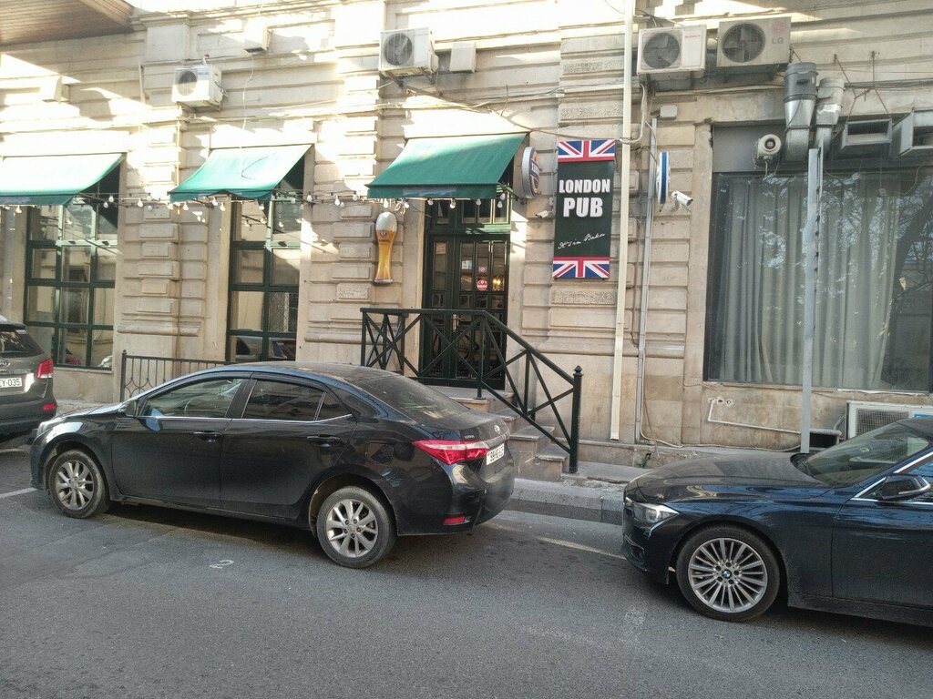 Restoran London Pub & Grill, Bakü, foto