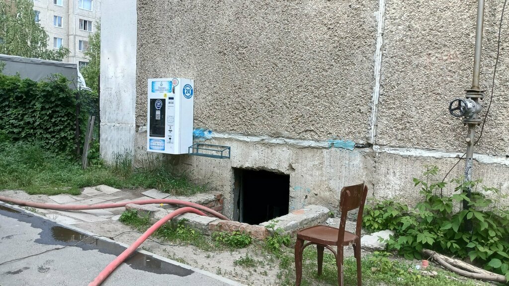 Su satışı Tretiy kran, Kostanay, foto