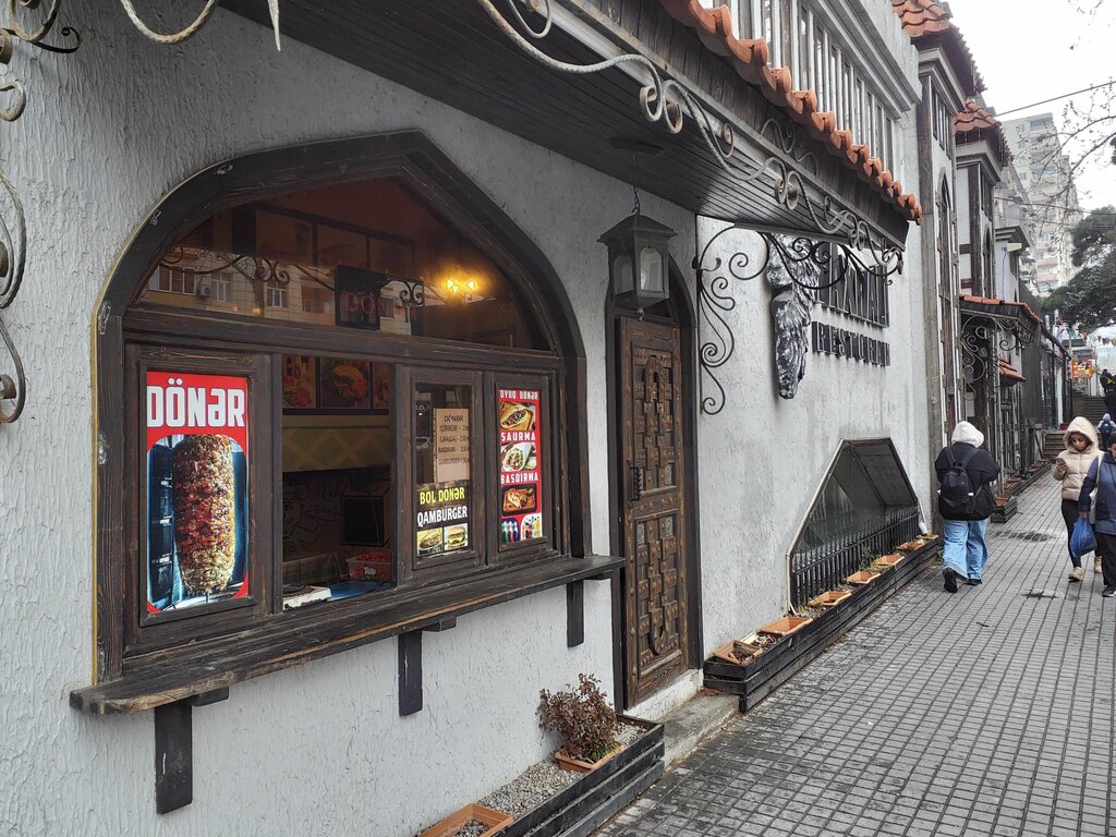 Kafe Doner, Bakü, foto