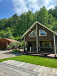 Дом мечты (ulitsa Ostrovskogo No:46А, rabochiy posyolok Listvyanka), otel  İrkutskaya oblastından