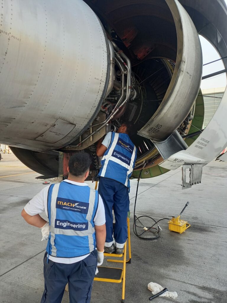 Havacılık ekipmanları Mach Technik Aircraft Maintenance, Dubai, foto