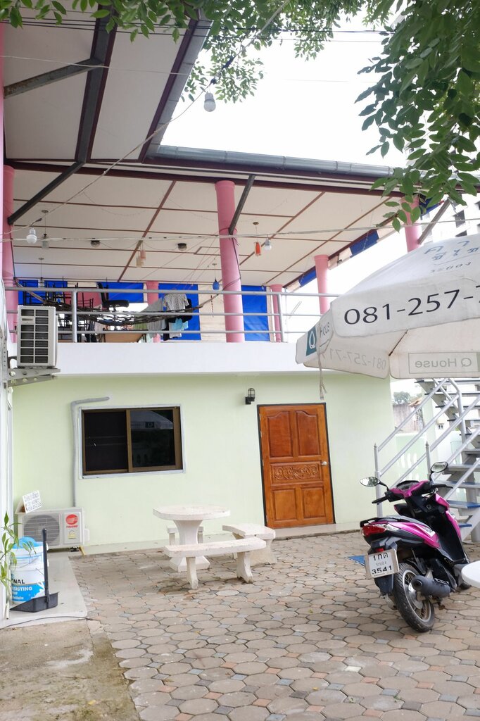 Otel Chomlay Restaurant & Room for Rent, Dünya, foto