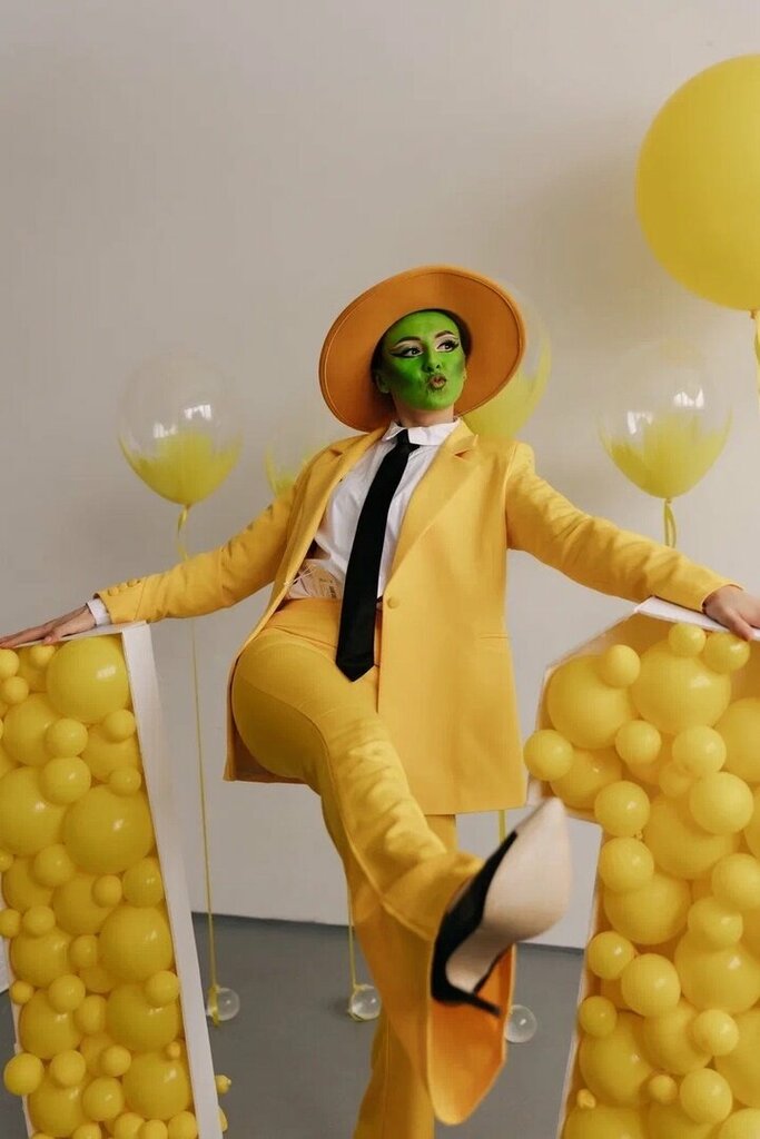 Kutlama ürünleri Prazdnik Sharov, Kaluga, foto