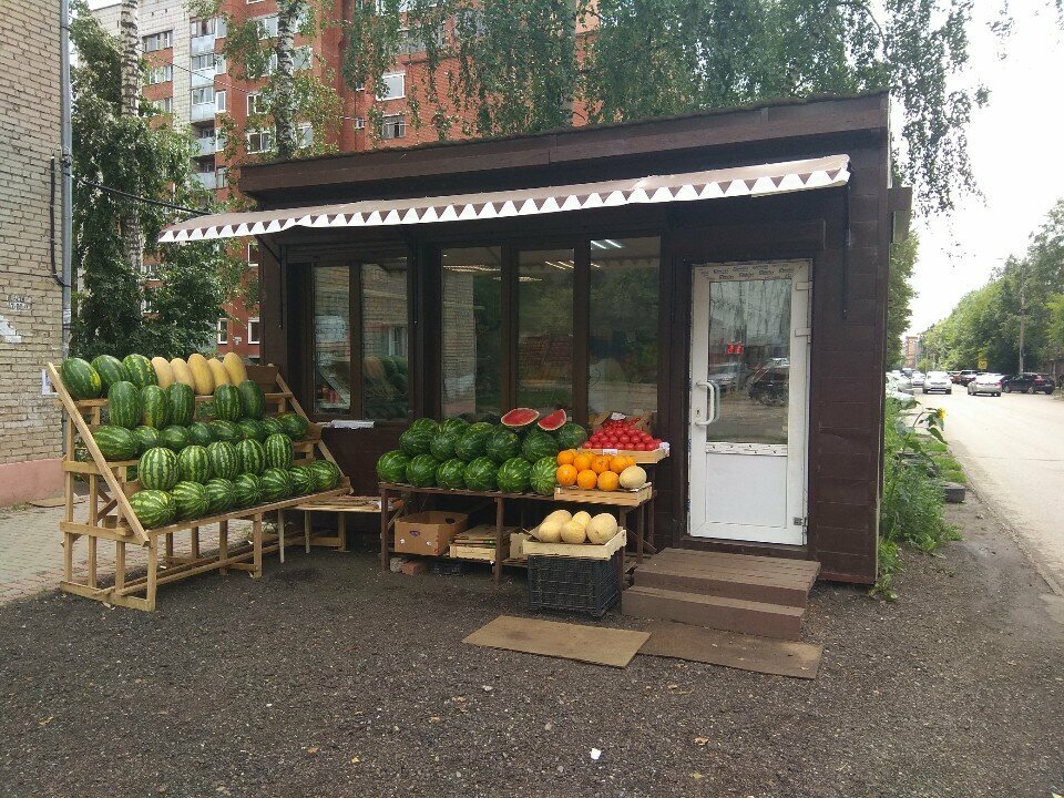 Manavlar Овощи и фрукты, Tomsk, foto